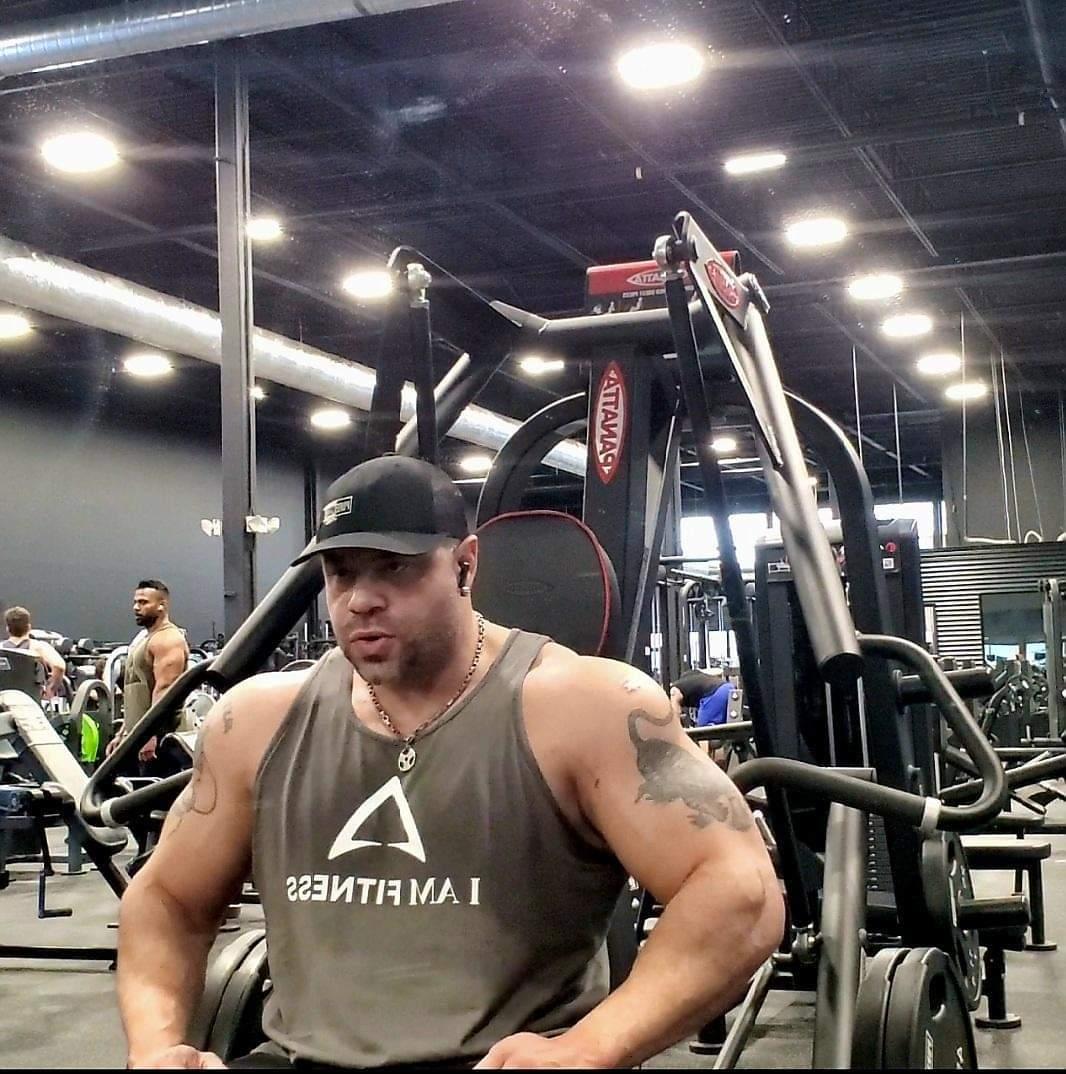 Roy DeLaurier - Aspiring Bodybuilder. – I AM FITNESS APPAREL